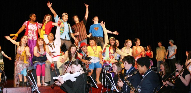 Organizing An Inter-school Musical Competition | Hall.ae